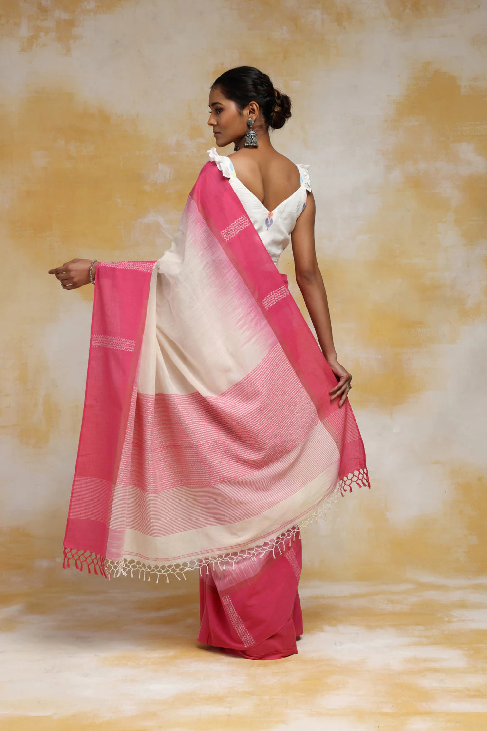 Handloom White Soft Cotton Saree With Pink Border – Mohi fashion